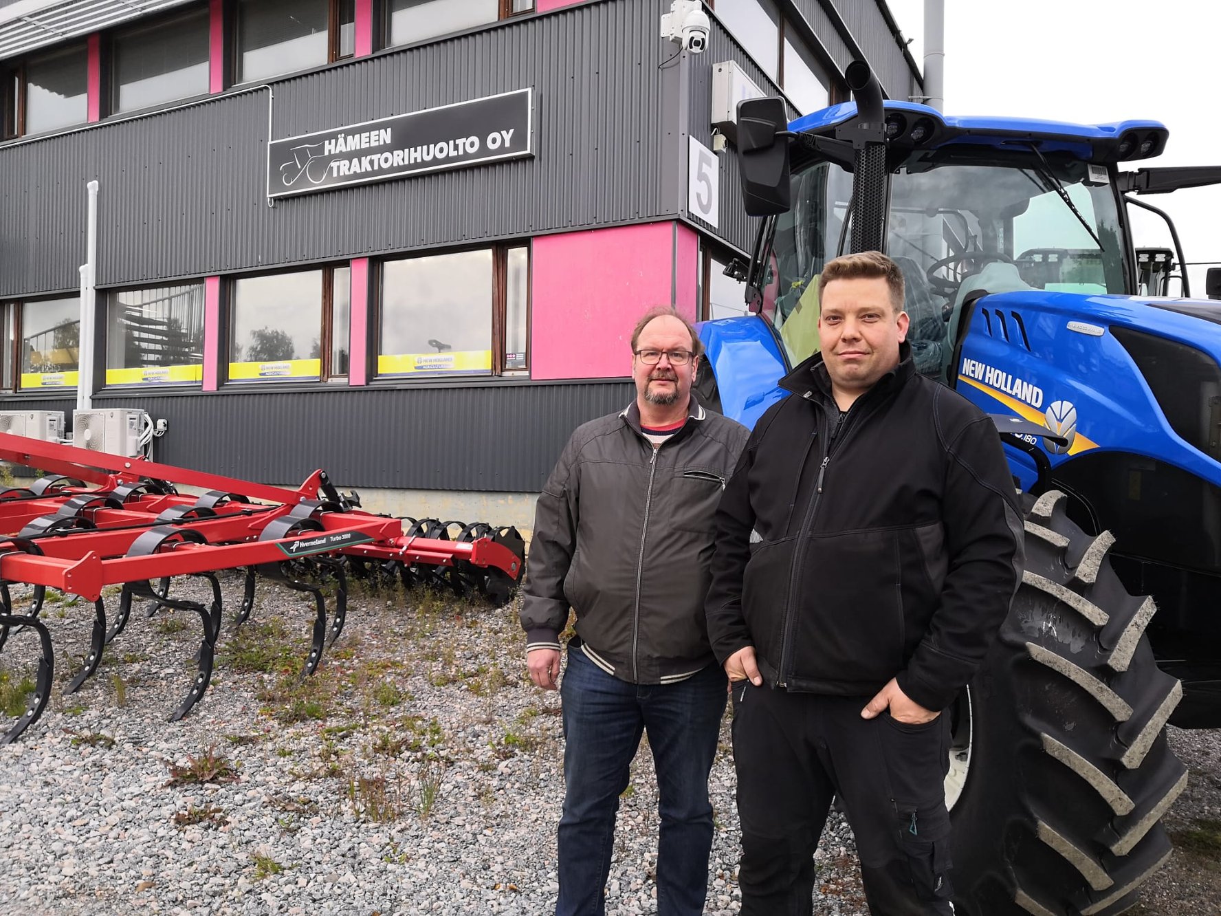 Hämeen Traktori Oy:n kauppiasyrittäjä Olli Räsänen jäämässä eläkkeelle ...